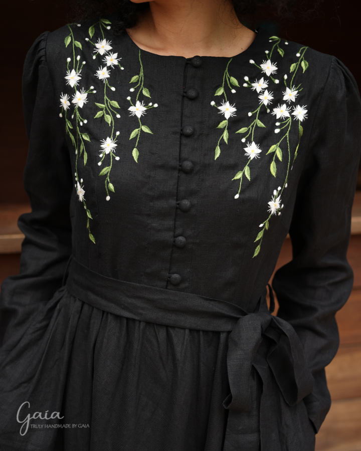Hand-embroidered black linen dress ISLA – MadebyGaia