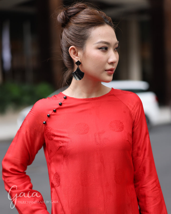 Mulberry silk red Vietnamese dress – MadebyGaia