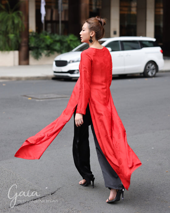 Mulberry silk red Vietnamese dress – MadebyGaia