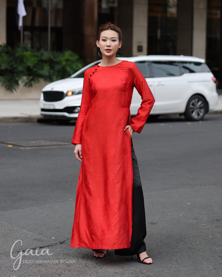 Mulberry silk red Vietnamese dress – MadebyGaia