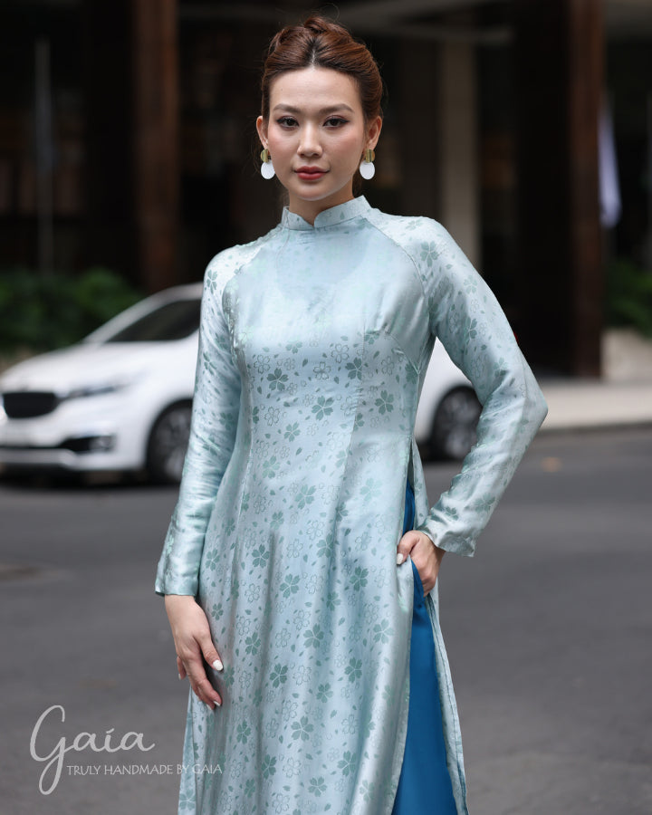 Mulberry silk Vietnamese formal dress – MadebyGaia