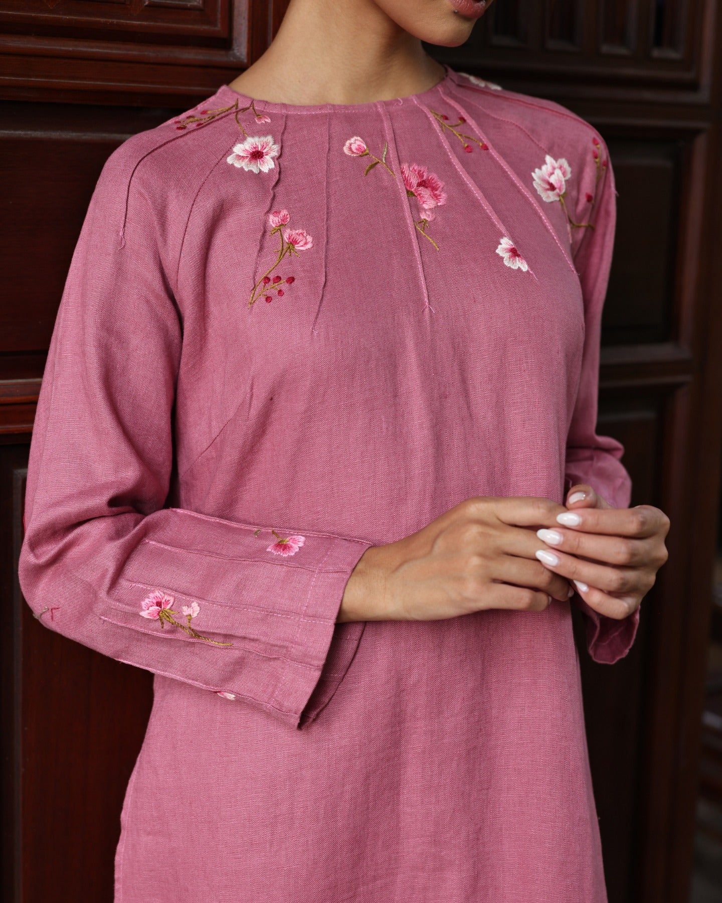 Wedding guest embroidered ao dai ELA-W60 – MadebyGaia